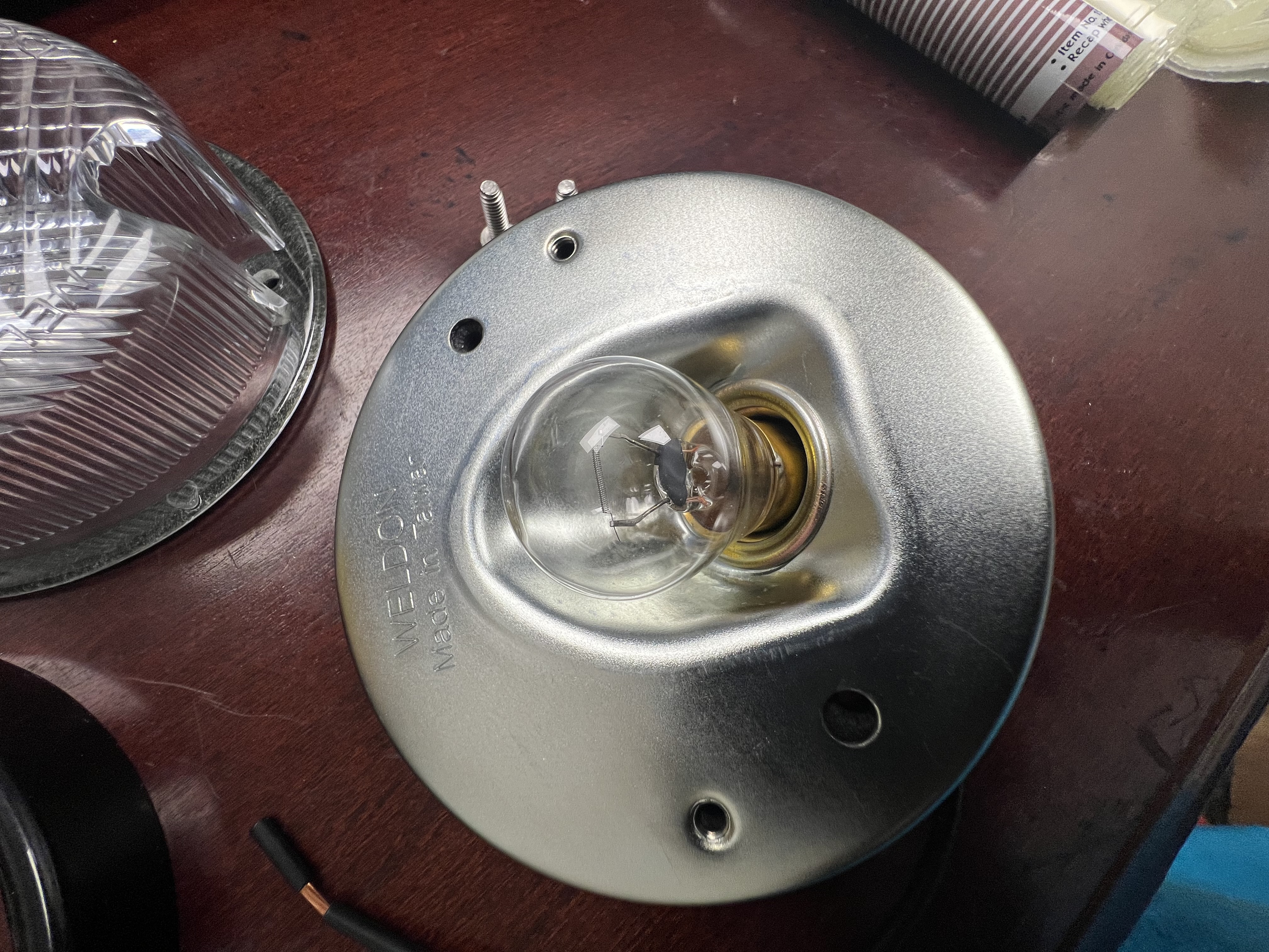 Genuine Weldon 9186-4570 Back Up Light 2 SCREWS DOT SAE PO3 for sale ...